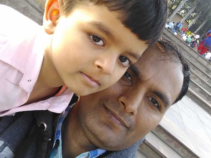 Cancer Blinded This Delhi-Metro Guard's Son, Now It's Killing Him | Milaap